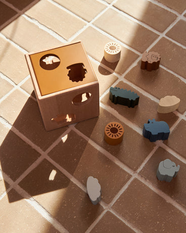 Shop Organic Kids Clothes & Toys | LIEWOOD